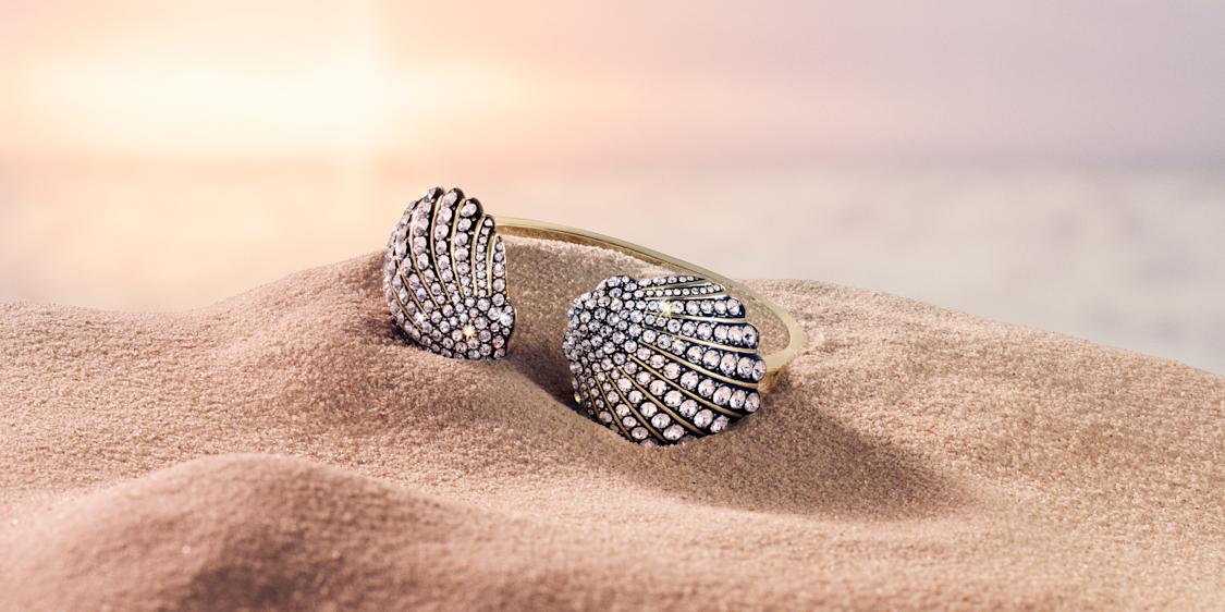 Shop Designer Crystal Bracelets Online | Swarovski Qatar